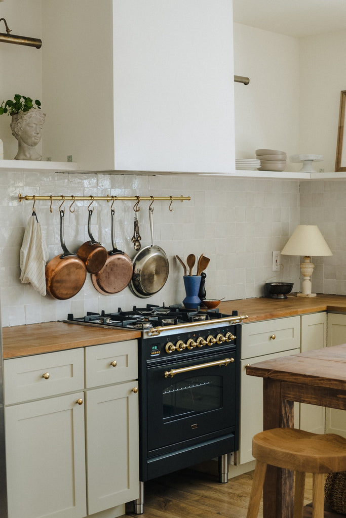 7 Secrets to Making Your House Smell Good Naturally – Grow Fragrance